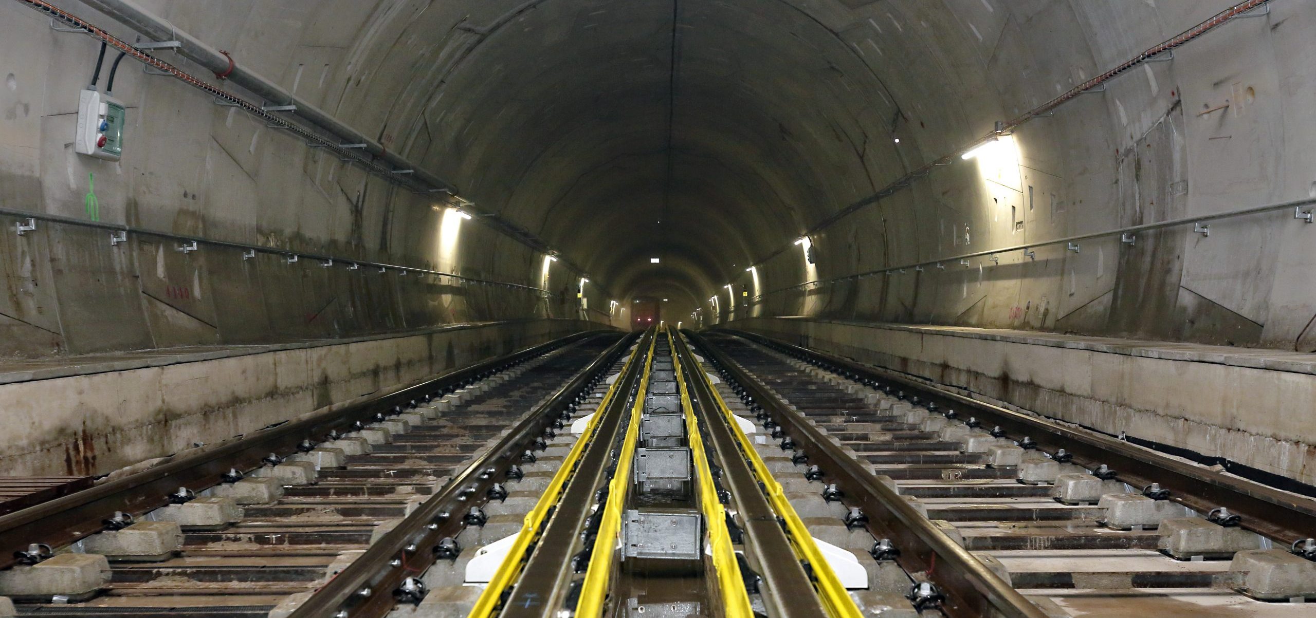 Κ/Ξ ΑΒΑΞ Α.Ε. – GHELLA SpA - ΑΡΜΟΣ ΠΡΟΚΑΤΑΣΚΕΥΕΣ Α.Ε.: Υπογραφή ...